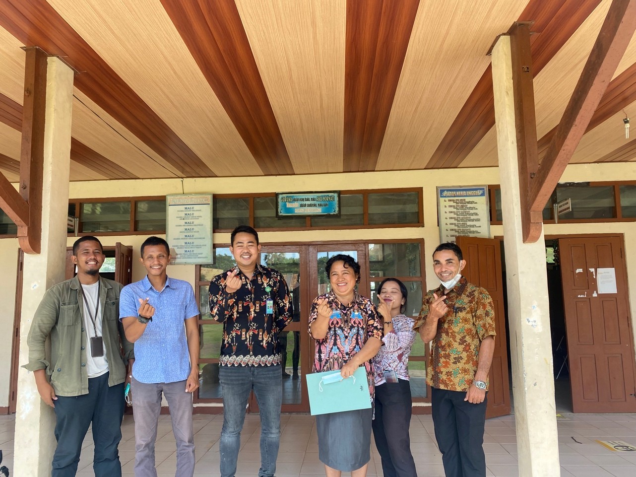 Ranger Balai TN Komodo Goes To School - Komodo National Park